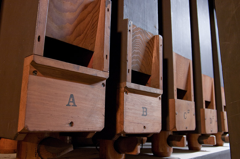 The Organ – The Friends of Caird Hall Organ